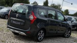 Dacia Lodgy 2019 Jelgava, ar dzinēja tilpumu 1.30 L un nobraukumu 124 tūkst. km par 6590 €, foto 4 vietnē AUTOMOTO.COM.LV