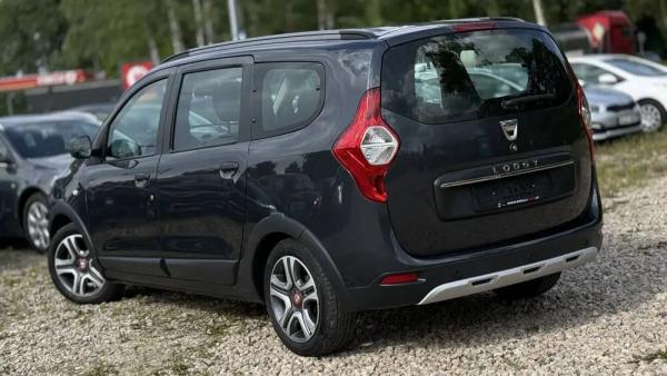 Dacia Lodgy 2019 in Jelgava, with an engine capacity of 1.30 L and mileage of 124 thousand km for 6590 €, photo 5 on AUTOMOTO.COM.LV