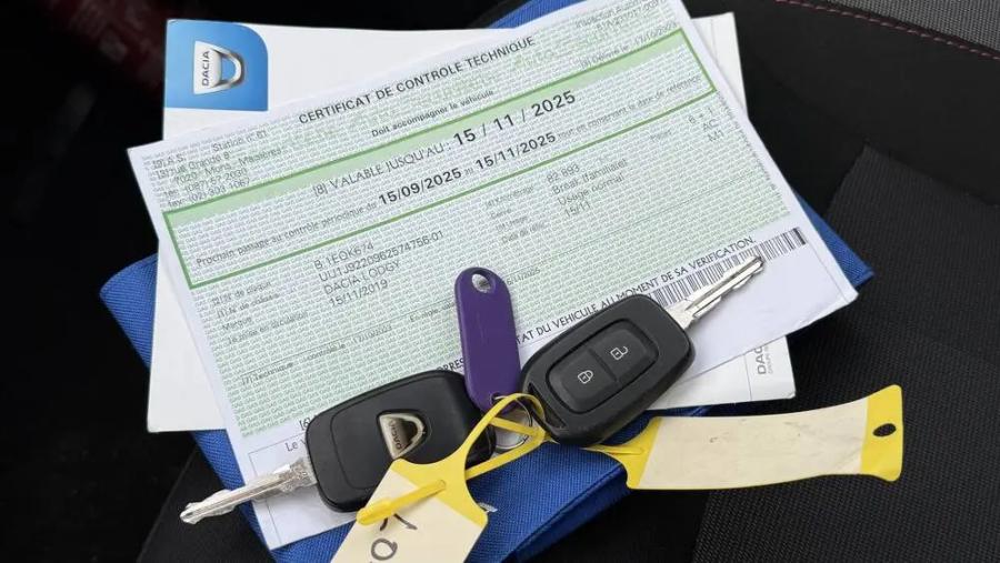 Dacia Lodgy 2019 Jelgava, ar dzinēja tilpumu 1.30 L un nobraukumu 124 tūkst. km par 6590 €, foto 15 vietnē AUTOMOTO.COM.LV