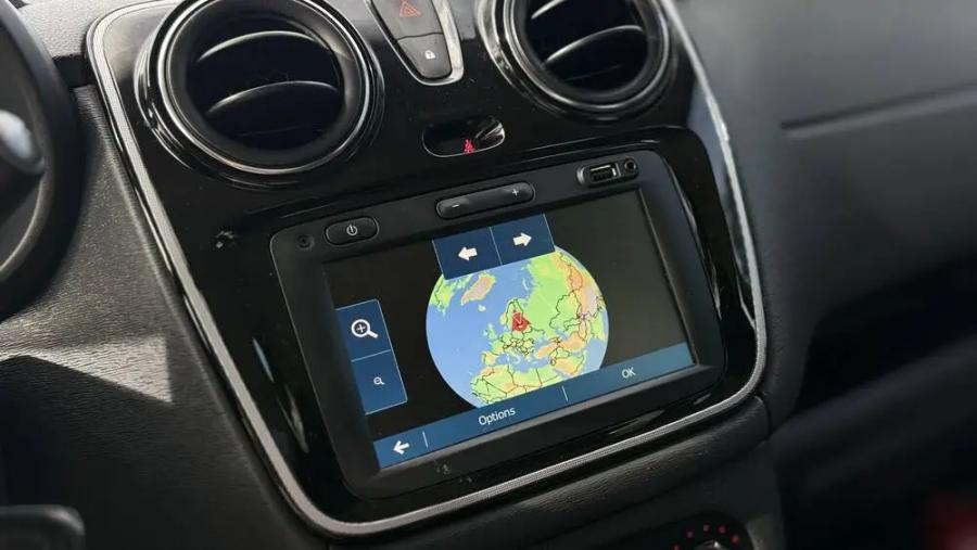 Dacia Lodgy 2019 Jelgava, ar dzinēja tilpumu 1.30 L un nobraukumu 124 tūkst. km par 6590 €, foto 18 vietnē AUTOMOTO.COM.LV