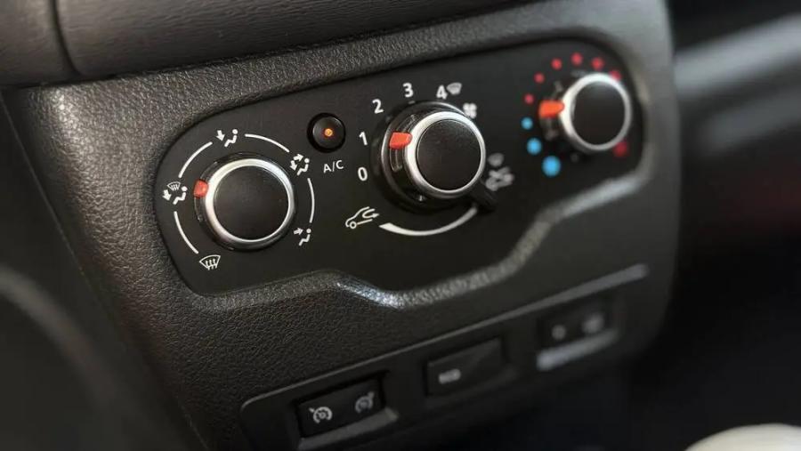 Dacia Lodgy 2019 Jelgava, ar dzinēja tilpumu 1.30 L un nobraukumu 124 tūkst. km par 6590 €, foto 20 vietnē AUTOMOTO.COM.LV