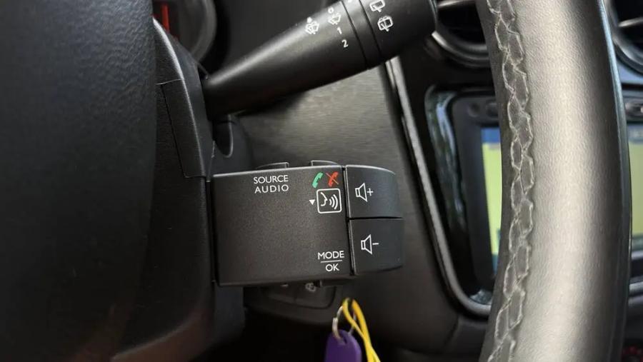 Dacia Lodgy 2019 Jelgava, ar dzinēja tilpumu 1.30 L un nobraukumu 124 tūkst. km par 6590 €, foto 24 vietnē AUTOMOTO.COM.LV