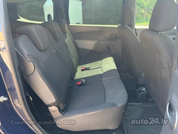 Dacia Lodgy 2015 Tallina, ar dzinēja tilpumu 1.60 L un nobraukumu 216 tūkst. km par 3400 €, foto 7 vietnē AUTOMOTO.COM.LV
