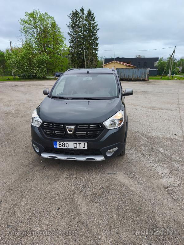 Dacia Lodgy 2022 in Tallinn, with an engine capacity of 1.50 L and mileage of 116 thousand km for 10500 €, photo 1 on AUTOMOTO.COM.LV