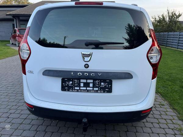 White Dacia Lodgy 2014 in Marijampole, with an engine capacity of 1.60 L and mileage of 180 thousand km for 4200 €, photo 5 on AUTOMOTO.COM.LV