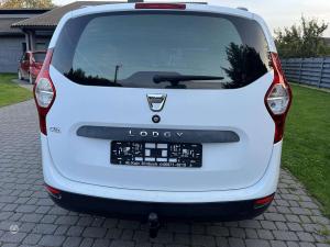 White Dacia Lodgy 2014 in Marijampole, with an engine capacity of 1.60 L and mileage of 180 thousand km for 4200 €, photo 5 on AUTOMOTO.COM.LV