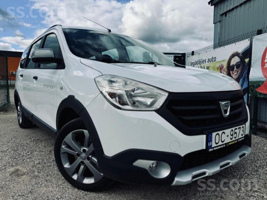 White Dacia Lodgy 2015 in Cesis, with an engine capacity of 1.20 L and mileage of 0 thousand km for 5950 €, photo 1 on AUTOMOTO.COM.LV