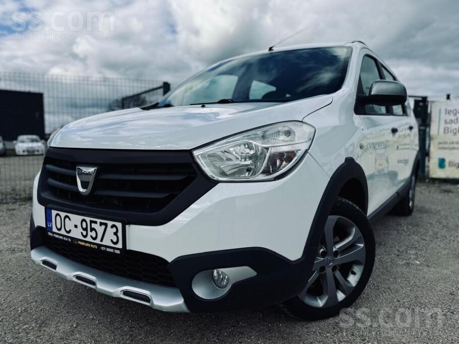 White Dacia Lodgy 2015 in Cesis, with an engine capacity of 1.20 L and mileage of 0 thousand km for 5950 €, photo 3 on AUTOMOTO.COM.LV