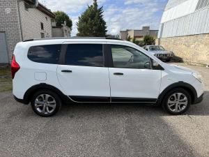 White Dacia Lodgy 2015 in Taurage, with an engine capacity of 1.20 L and mileage of 96 thousand km for 4800 €, photo 5 on AUTOMOTO.COM.LV
