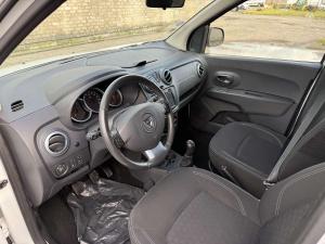 White Dacia Lodgy 2015 in Taurage, with an engine capacity of 1.20 L and mileage of 96 thousand km for 4800 €, photo 10 on AUTOMOTO.COM.LV