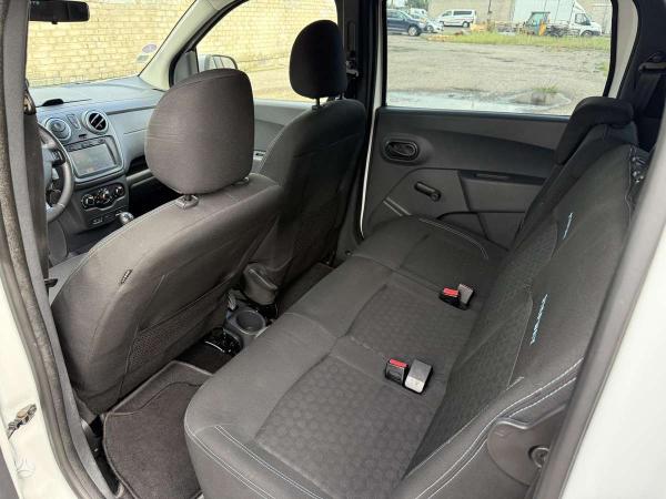 Dacia Lodgy 2015 in Taurage on AUTOMOTO.COM.LV White Dacia Lodgy 2015 in Taurage, with an engine capacity of 1.20 L and mileage of 96 thousand km for 4800 €, photo 11 on AUTOMOTO.COM.LV
