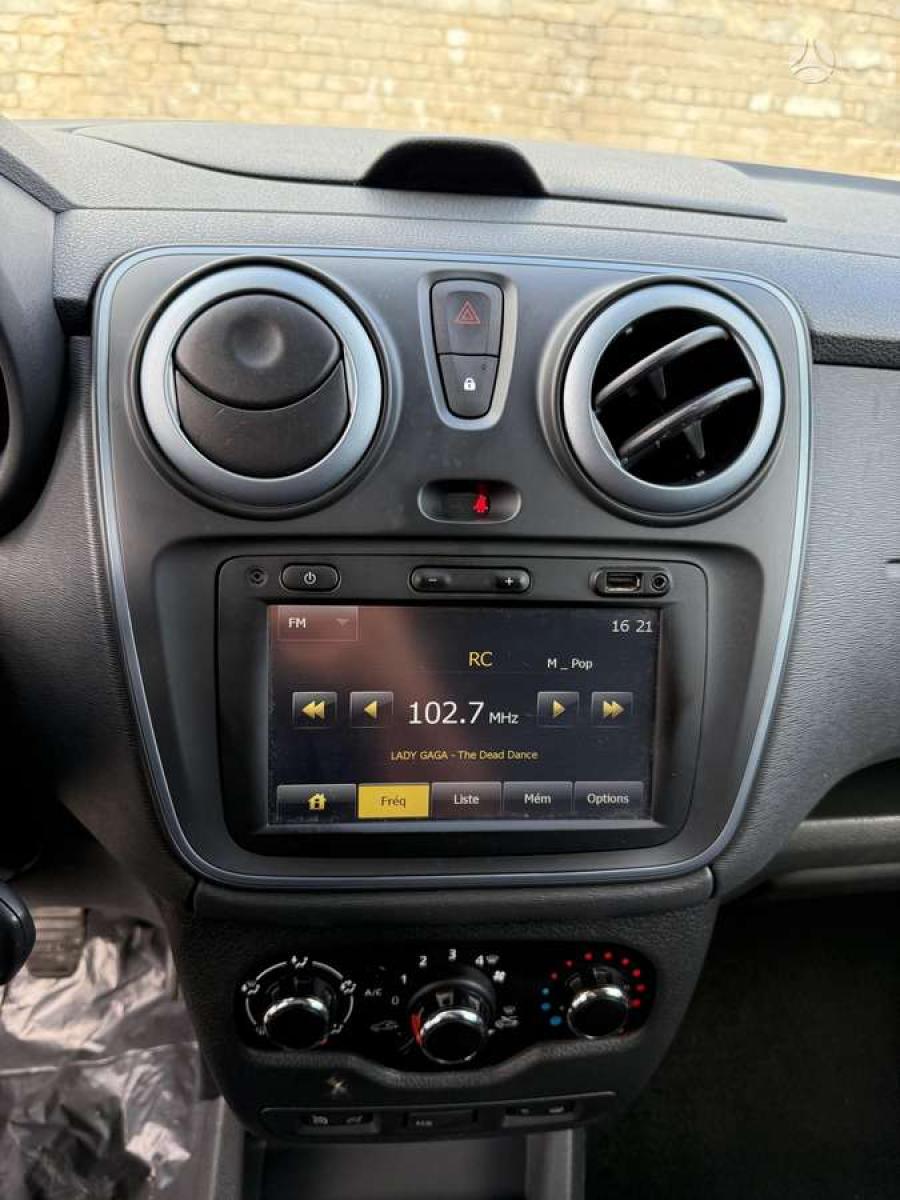 White Dacia Lodgy 2015 in Taurage, with an engine capacity of 1.20 L and mileage of 96 thousand km for 4800 €, photo 15 on AUTOMOTO.COM.LV