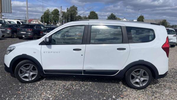 White Dacia Lodgy 2017 in Taurage, with an engine capacity of 1.20 L and mileage of 143 thousand km for 3900 €, photo 4 on AUTOMOTO.COM.LV