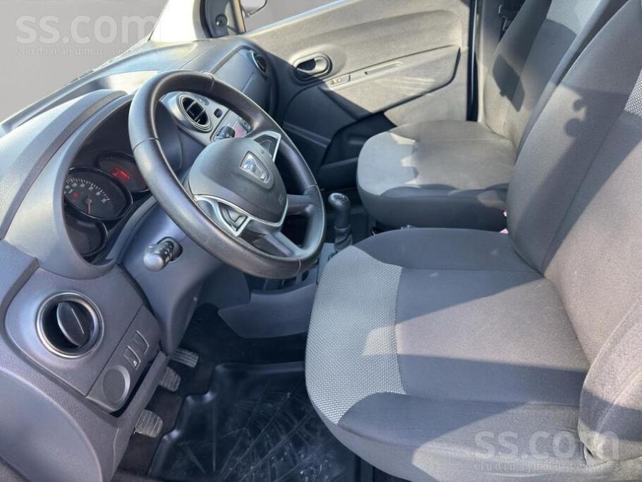 Balts Dacia Lodgy 2017 Rīga, ar dzinēja tilpumu 1.60 L un nobraukumu 140 tūkst. km par 3995 €, foto 11 vietnē AUTOMOTO.COM.LV