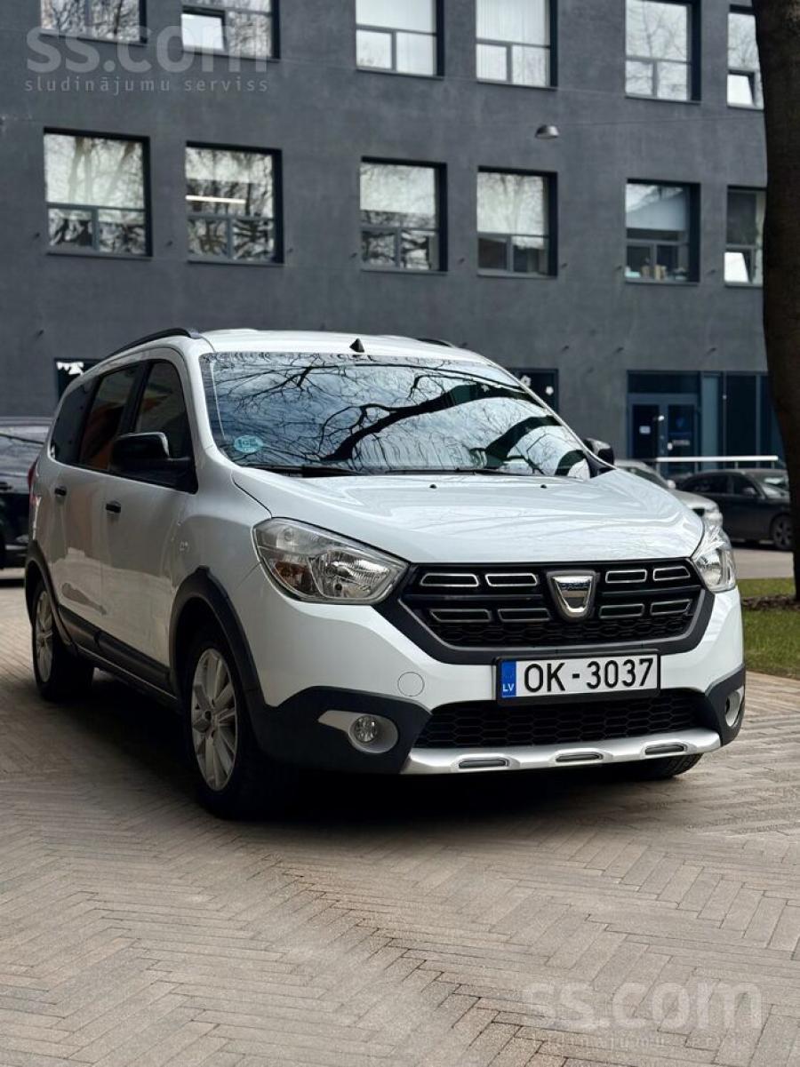 Balts Dacia Lodgy 2021 Rīga, ar dzinēja tilpumu 1.50 L un nobraukumu 249 tūkst. km par 7400 €, foto 3 vietnē AUTOMOTO.COM.LV