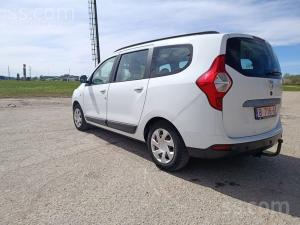 White Dacia Lodgy 2015 in Saldus, with an engine capacity of 1.20 L and mileage of 157 thousand km for 3450 €, photo 4 on AUTOMOTO.COM.LV