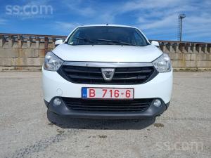 White Dacia Lodgy 2015 in Saldus, with an engine capacity of 1.20 L and mileage of 157 thousand km for 3450 €, photo 7 on AUTOMOTO.COM.LV