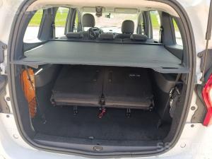 White Dacia Lodgy 2015 in Saldus, with an engine capacity of 1.20 L and mileage of 157 thousand km for 3450 €, photo 13 on AUTOMOTO.COM.LV