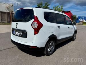 Balts Dacia Lodgy 2021 Rīga, ar dzinēja tilpumu 1.50 L un nobraukumu 54 tūkst. km par 8500 €, foto 6 vietnē AUTOMOTO.COM.LV