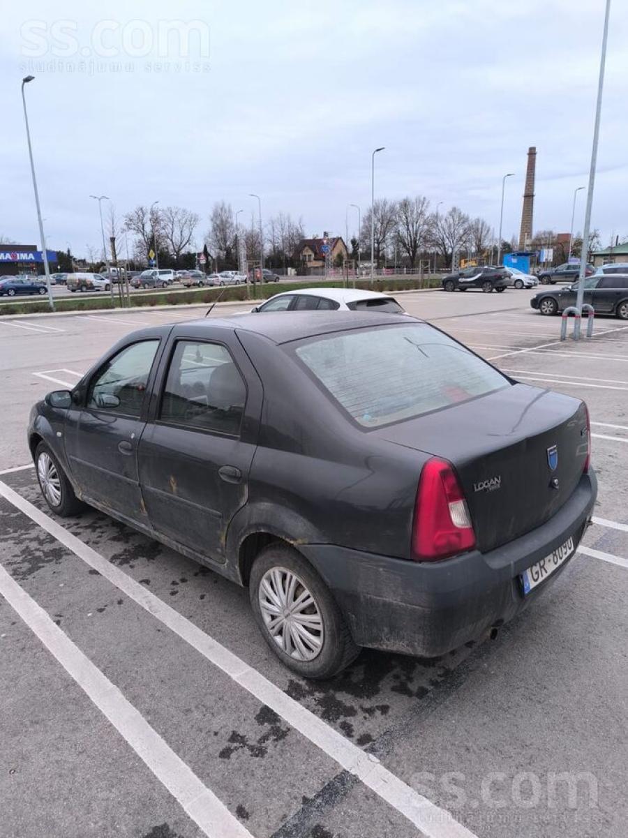 Melns Dacia Logan 2007 Jelgava, ar dzinēja tilpumu 1.50 L un nobraukumu 302 tūkst. km par 950 €, foto 4 vietnē AUTOMOTO.COM.LV