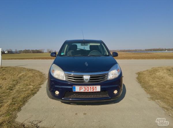 Blue Dacia Logan 2009 in Vilkaviskis, with an engine capacity of 1.20 L and mileage of 140 thousand km for 1550 €, photo 3 on AUTOMOTO.COM.LV