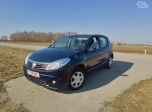 Blue Dacia Logan 2009 in Vilkaviskis, with an engine capacity of 1.20 L and mileage of 140 thousand km for 1550 €, photo 2 on AUTOMOTO.COM.LV