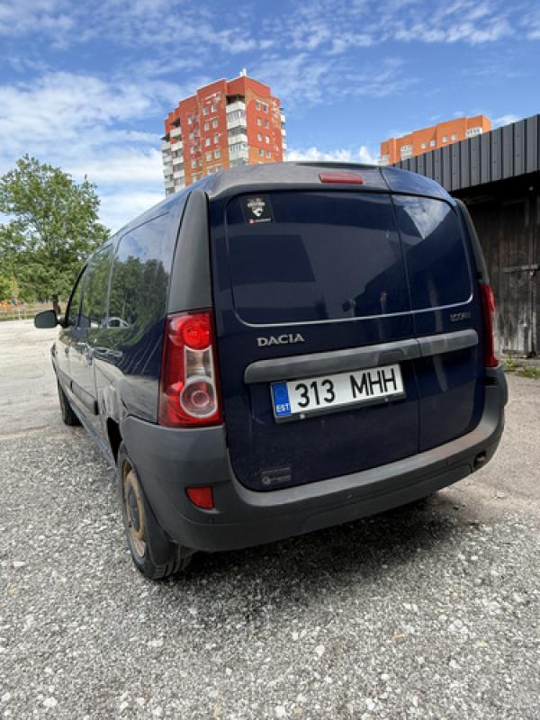 Zils Dacia Logan 2012 Tallina, ar dzinēja tilpumu 0.00 L un nobraukumu 175 tūkst. km par 999 €, foto 4 vietnē AUTOMOTO.COM.LV