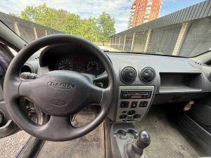Zils Dacia Logan 2012 Tallina, ar dzinēja tilpumu 0.00 L un nobraukumu 175 tūkst. km par 999 €, foto 8 vietnē AUTOMOTO.COM.LV