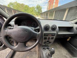 Zils Dacia Logan 2012 Tallina, ar dzinēja tilpumu 0.00 L un nobraukumu 175 tūkst. km par 999 €, foto 16 vietnē AUTOMOTO.COM.LV