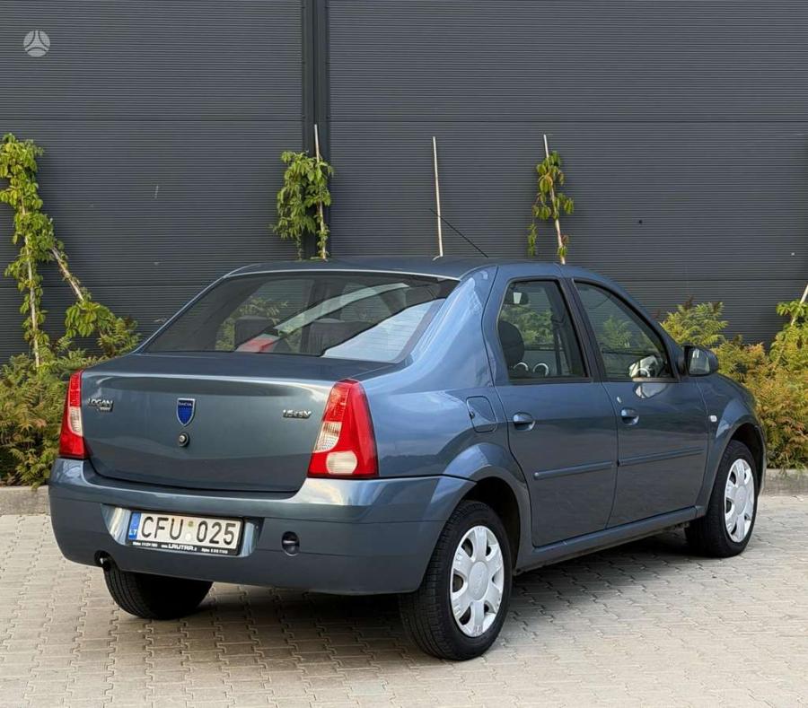 Zils Dacia Logan 2007 Viļņa, ar dzinēja tilpumu 1.60 L un nobraukumu 197 tūkst. km par 1490 €, foto 5 vietnē AUTOMOTO.COM.LV