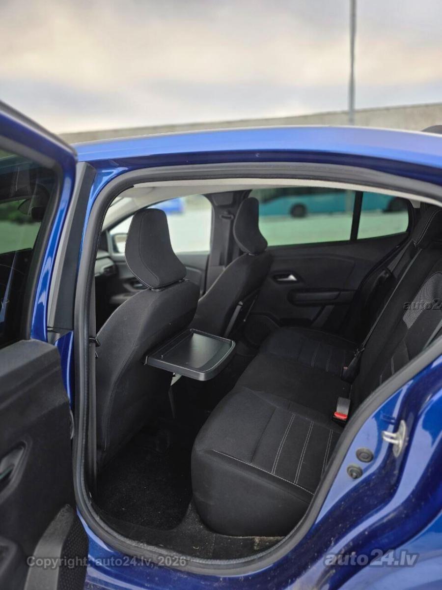 Zils Dacia Logan 2021 Tallina, ar dzinēja tilpumu 1.00 L un nobraukumu 40 tūkst. km par 10500 €, foto 6 vietnē AUTOMOTO.COM.LV