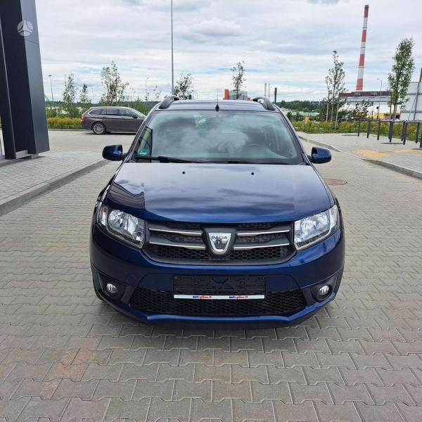Blue Dacia Logan 2016 in Vilnius, with an engine capacity of 0.90 L and mileage of 172 thousand km for 3950 €, photo 3 on AUTOMOTO.COM.LV