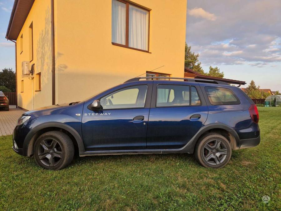 Zils Dacia Logan 2017 Panevēža, ar dzinēja tilpumu 1.46 L un nobraukumu 155 tūkst. km par 4590 €, foto 5 vietnē AUTOMOTO.COM.LV