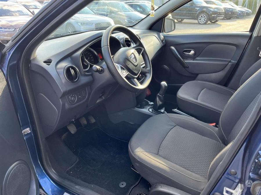 Blue Dacia Logan 2018 in Siauliai, with an engine capacity of 0.90 L and mileage of 134 thousand km for 3850 €, photo 10 on AUTOMOTO.COM.LV