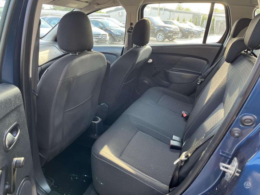 Blue Dacia Logan 2018 in Siauliai, with an engine capacity of 0.90 L and mileage of 134 thousand km for 3850 €, photo 12 on AUTOMOTO.COM.LV