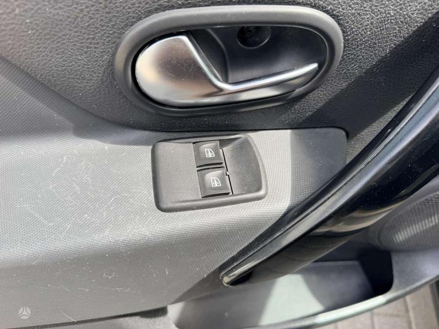Brūns Dacia Logan 2018 Tauragė, ar dzinēja tilpumu 0.90 L un nobraukumu 175 tūkst. km par 5499 €, foto 16 vietnē AUTOMOTO.COM.LV