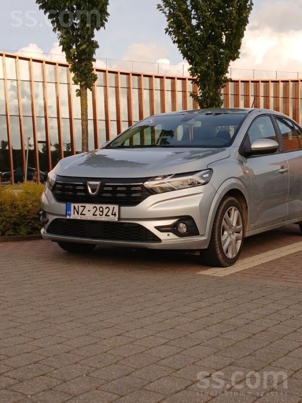Grey Dacia Logan 2021 in Ventspils, with an engine capacity of 1.00 L and mileage of 103 thousand km for 11995 €, photo 2 on AUTOMOTO.COM.LV