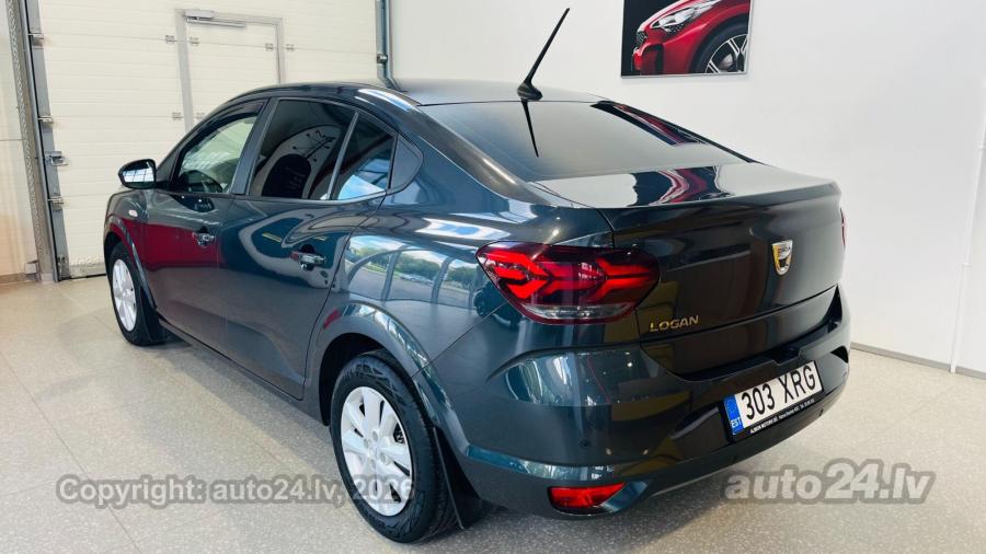 Grey Dacia Logan 2021 in Narva, with an engine capacity of 1.00 L and mileage of 38 thousand km for 10990 €, photo 4 on AUTOMOTO.COM.LV