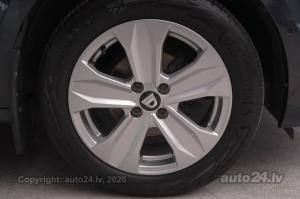Pelēks Dacia Logan 2022 Tallina, ar dzinēja tilpumu 1.00 L un nobraukumu 46 tūkst. km par 10990 €, foto 16 vietnē AUTOMOTO.COM.LV