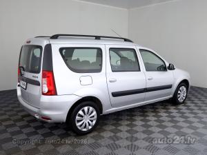 Grey Dacia Logan 2012 in Tallinn, with an engine capacity of 1.60 L and mileage of 195 thousand km for 1299 €, photo 4 on AUTOMOTO.COM.LV