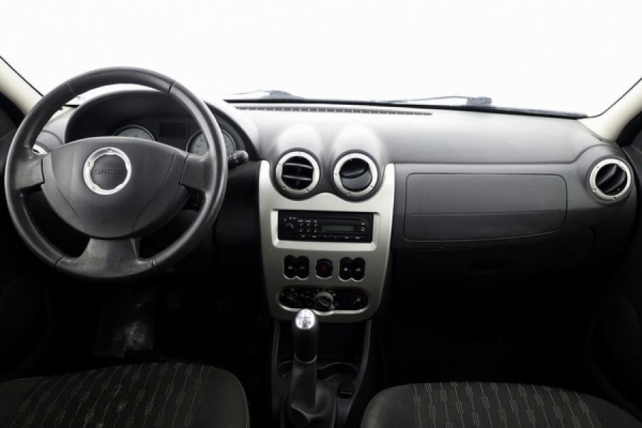 Pelēks Dacia Logan 2012 Tallina, ar dzinēja tilpumu 1.60 L un nobraukumu 195 tūkst. km par 1299 €, foto 6 vietnē AUTOMOTO.COM.LV