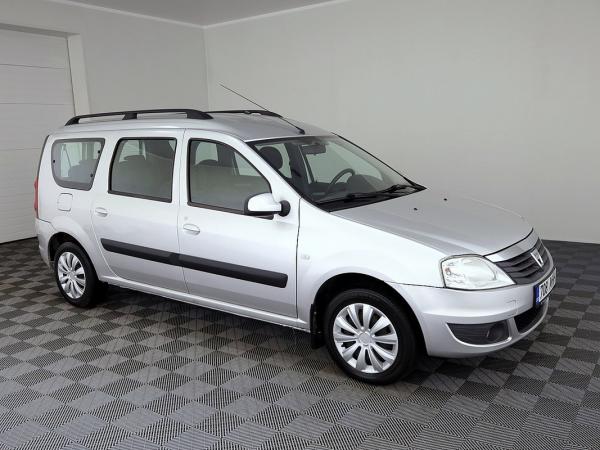 Pelēks Dacia Logan 2012 Tallina, ar dzinēja tilpumu 1.60 L un nobraukumu 195 tūkst. km par 1299 €, foto 9 vietnē AUTOMOTO.COM.LV