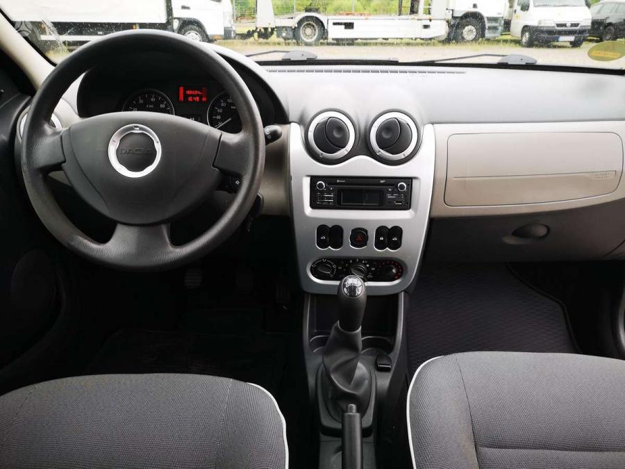 Pelēks Dacia Logan 2013 Radviliškis, ar dzinēja tilpumu 1.46 L un nobraukumu 187 tūkst. km par 3250 €, foto 12 vietnē AUTOMOTO.COM.LV
