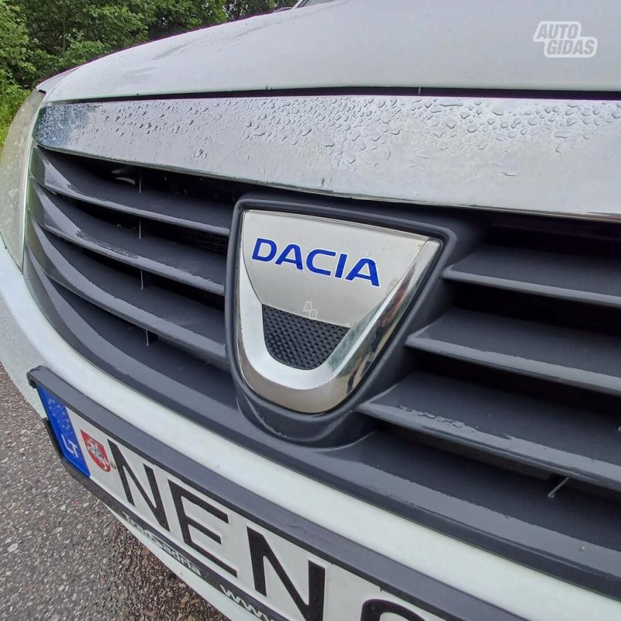 Dacia Logan 2009 Klaipėda, ar dzinēja tilpumu 1.50 L un nobraukumu 268 tūkst. km par 750 €, foto 13 vietnē AUTOMOTO.COM.LV
