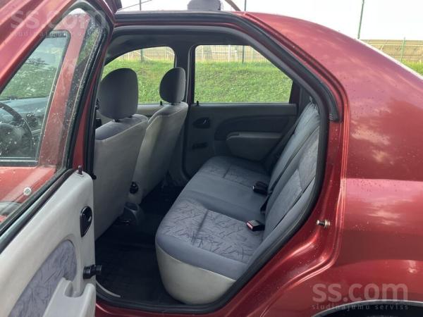 Red Dacia Logan 2006 in Jelgava, with an engine capacity of 1.40 L and mileage of 185 thousand km for 995 €, photo 11 on AUTOMOTO.COM.LV