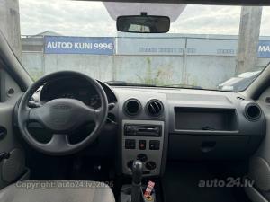Sarkans Dacia Logan 2007 Tallina, ar dzinēja tilpumu 1.40 L un nobraukumu 326 tūkst. km par 399 €, foto 6 vietnē AUTOMOTO.COM.LV