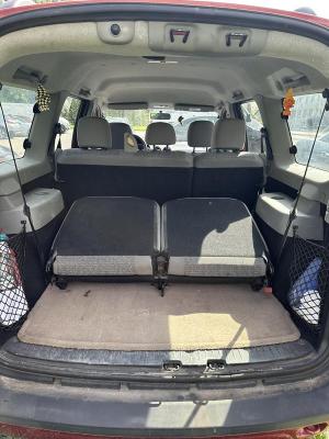 Sarkans Dacia Logan 2008 Narva, ar dzinēja tilpumu 1.60 L un nobraukumu 207 tūkst. km par 700 €, foto 16 vietnē AUTOMOTO.COM.LV