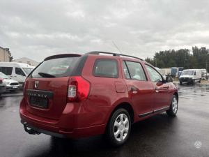 Red Dacia Logan 2017 in Radviliskis, with an engine capacity of 1.46 L and mileage of 209 thousand km for 5250 €, photo 4 on AUTOMOTO.COM.LV