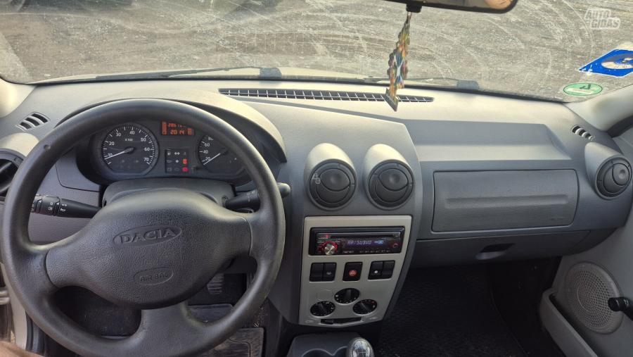 Dacia Logan 2010 Klaipėda, ar dzinēja tilpumu 1.50 L un nobraukumu 287 tūkst. km par 1500 €, foto 8 vietnē AUTOMOTO.COM.LV