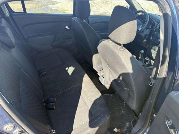 Dacia Logan 2017 Radviliškis, ar dzinēja tilpumu 1.46 L un nobraukumu 266 tūkst. km par 3650 €, foto 10 vietnē AUTOMOTO.COM.LV